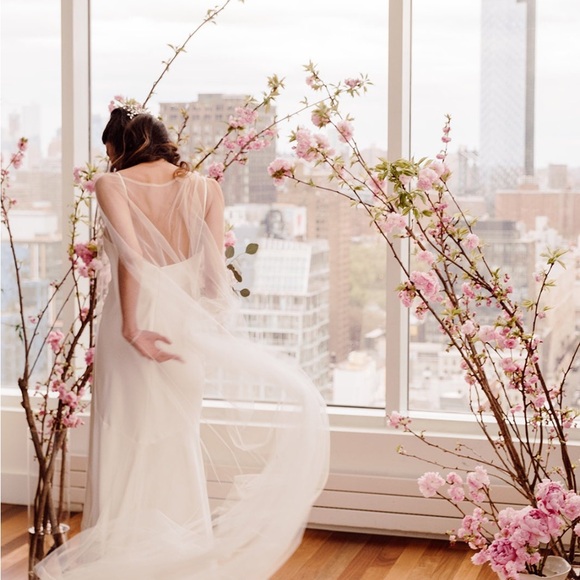 noon over the moon | Accessories | Noon Over The Moon Tulle Bridal Cape ...
